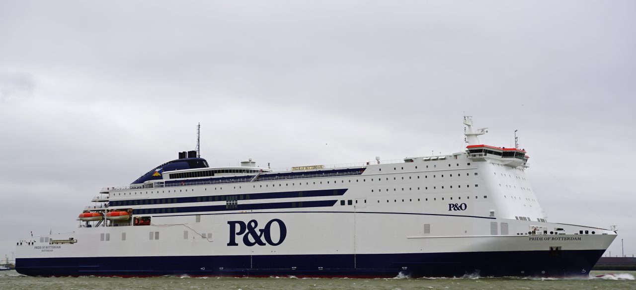 215m Pride of Hull | Clifford Denn Design